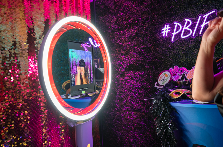 PBI IPad Trio Infinity Booth – PBI Shop By Photo Booth International