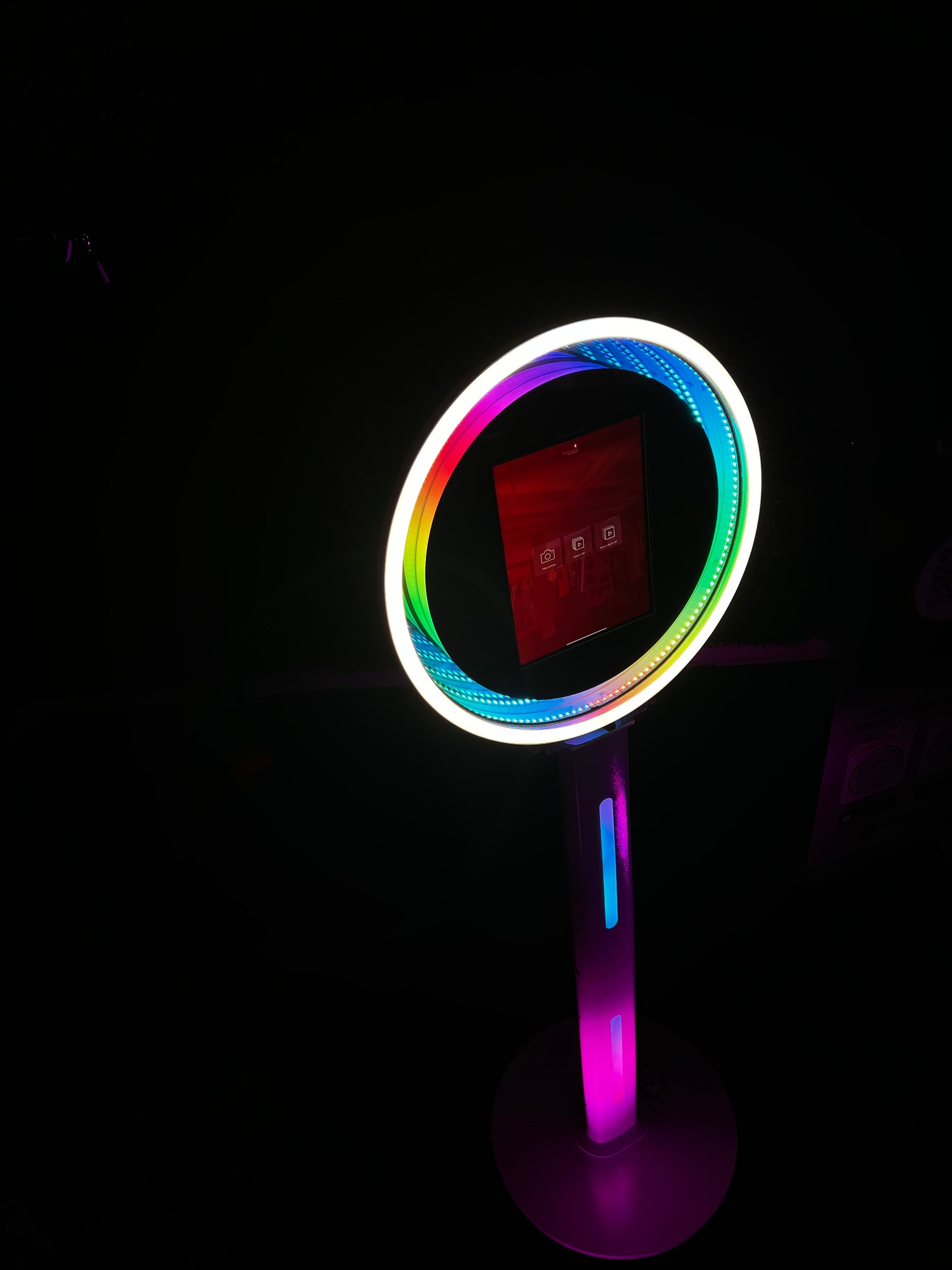 PBI IPad Trio Infinity Booth – PBI Shop By Photo Booth International